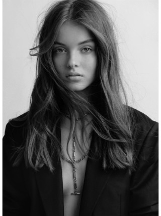 Anna Zak | Supreme Milan